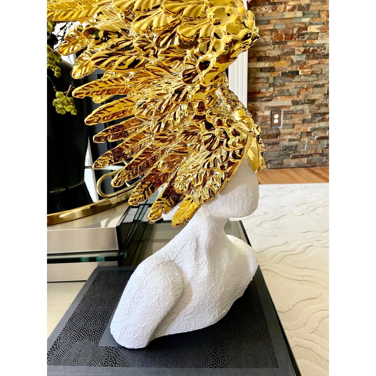 Art Figure Angel Wing Crown sculpture – DesignedBy The Boss