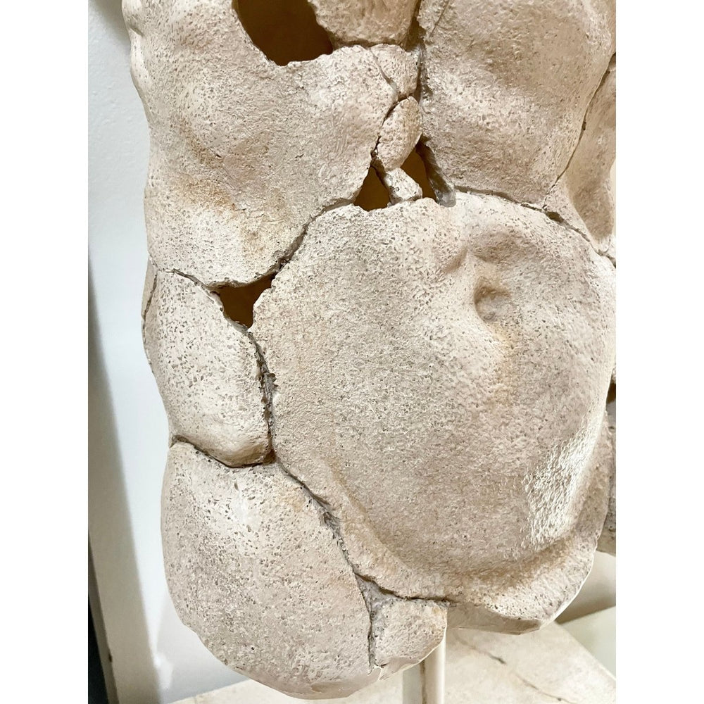 Contemporary Cracked Torso Sculpture - White – DesignedBy The Boss