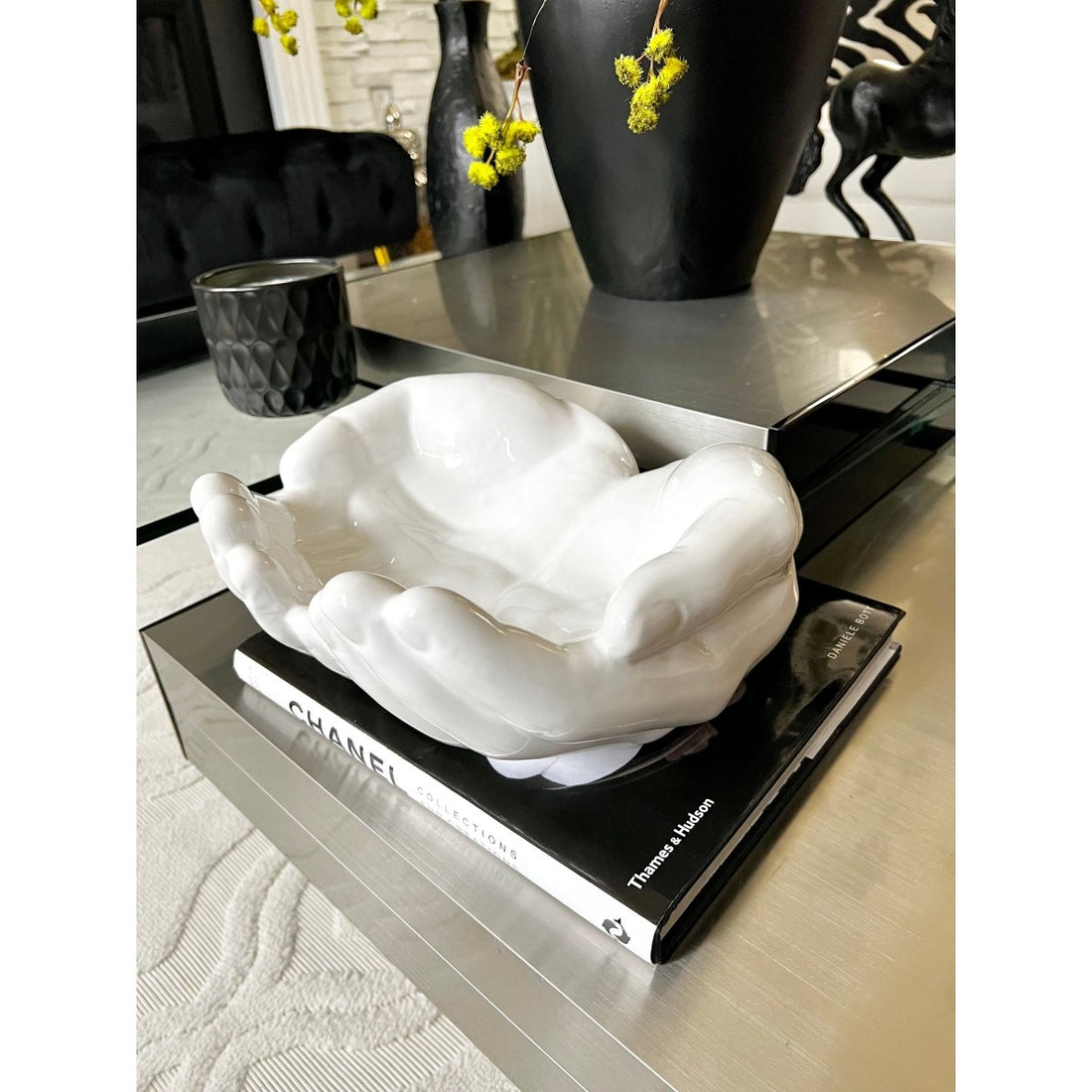 White Ceramic Two Hands Sculpture – DesignedBy The Boss